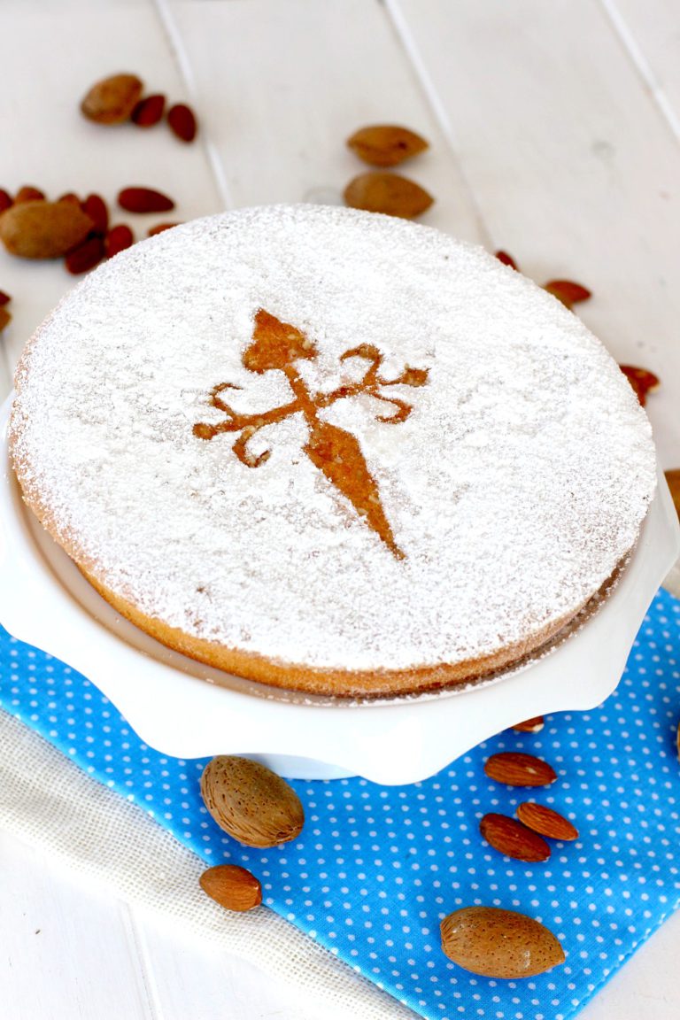 🥇 Cómo hacer TARTA de SANTIAGO original según la B.O.E. fácil